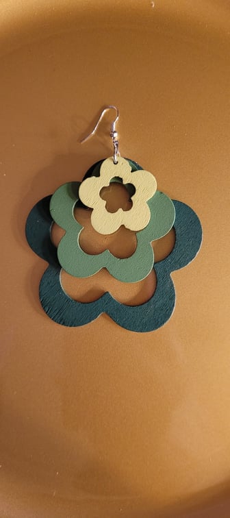 WOOD LAYERED FLOWERS – Fancy Deez